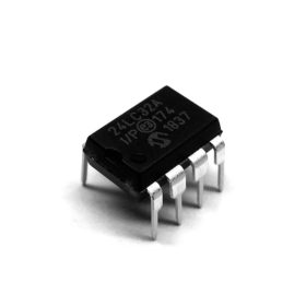 IC 24LC32A - PedalPCB.com